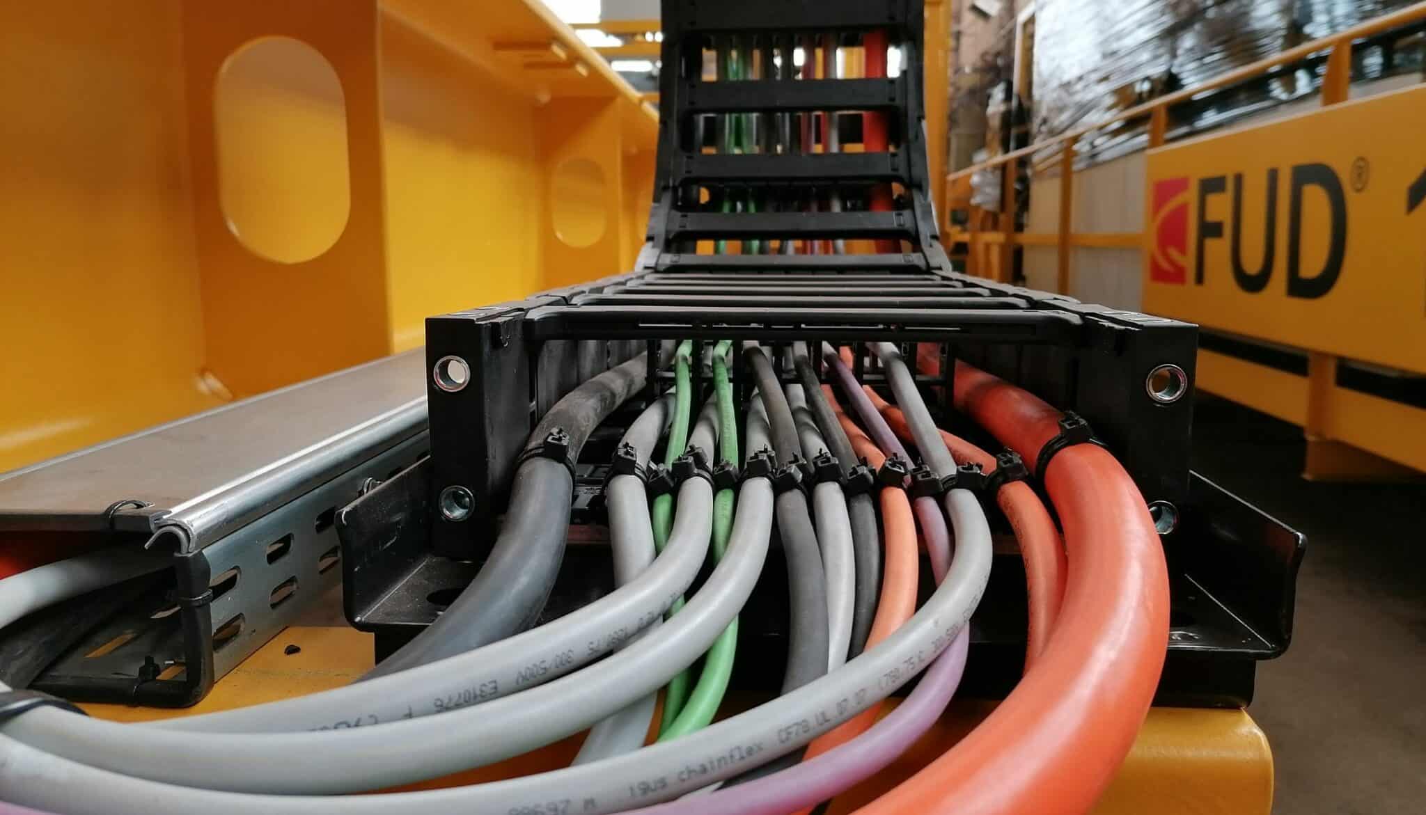 Qu’est-ce qu’un câble pour chaîne porte-câble
